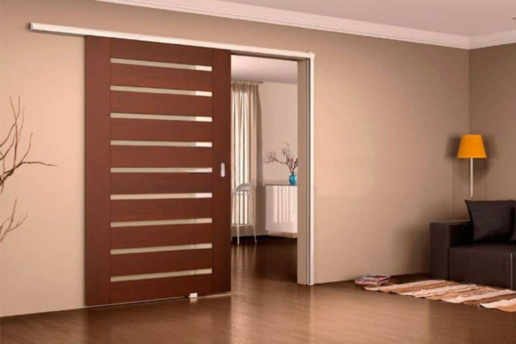 Porta De Correr: 5 Modelos Para Otimizar Espaço E Decorar