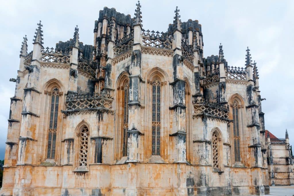 A Maravilha Da Arquitetura Gótica: Mosteiro Da Batalha.