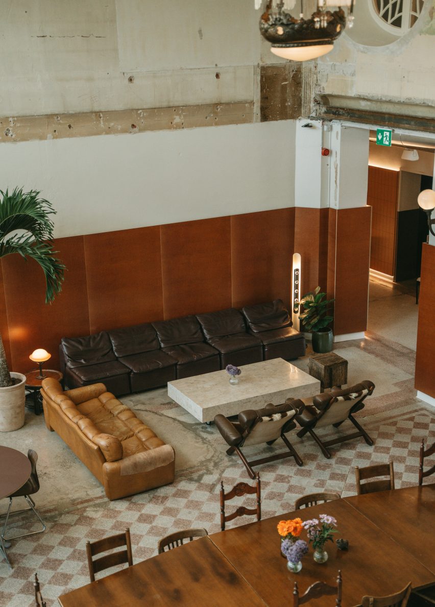 Bofink Design Studio Transforma Börshuset Em Clube Exclusivo E Inovador.