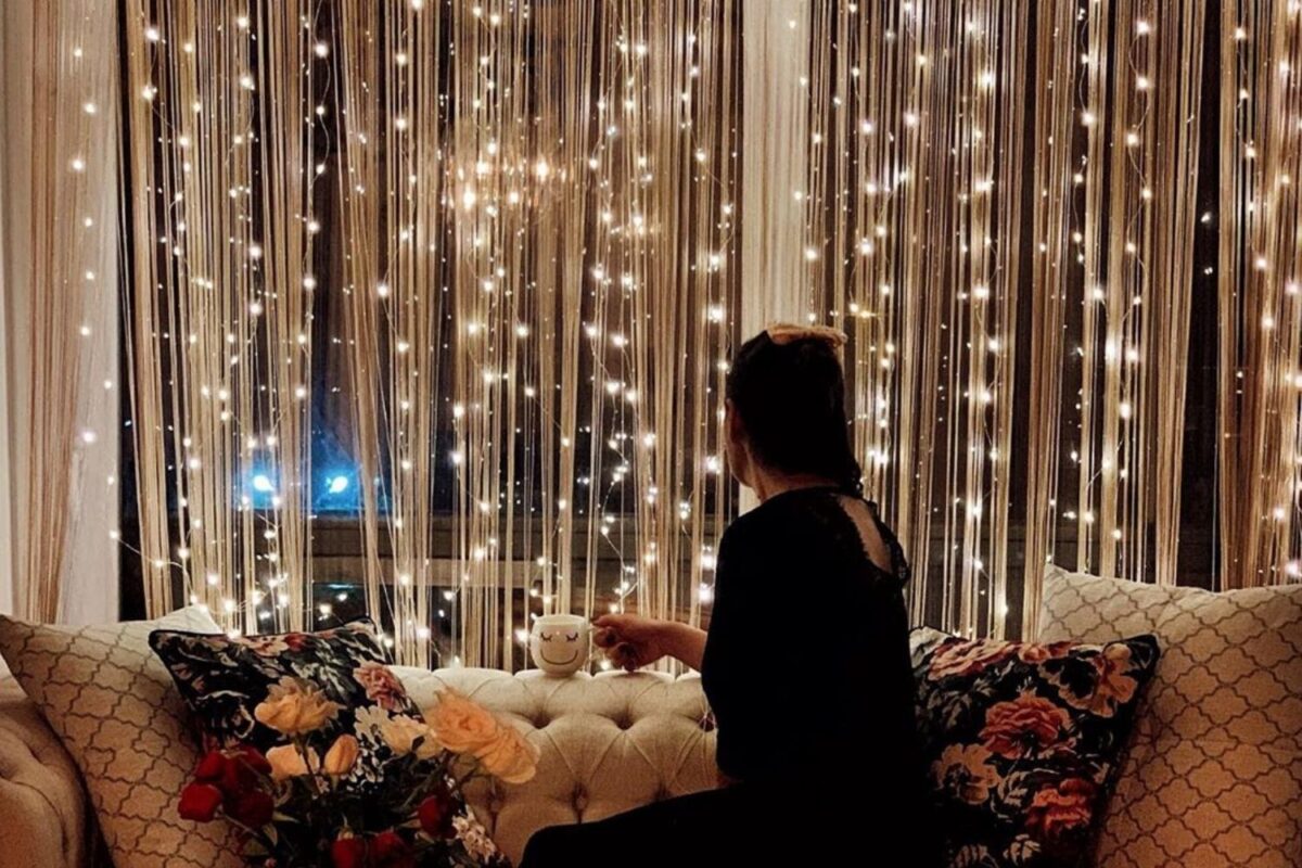 Cortina De LED: 30 Ideias Incríveis Para Decorar